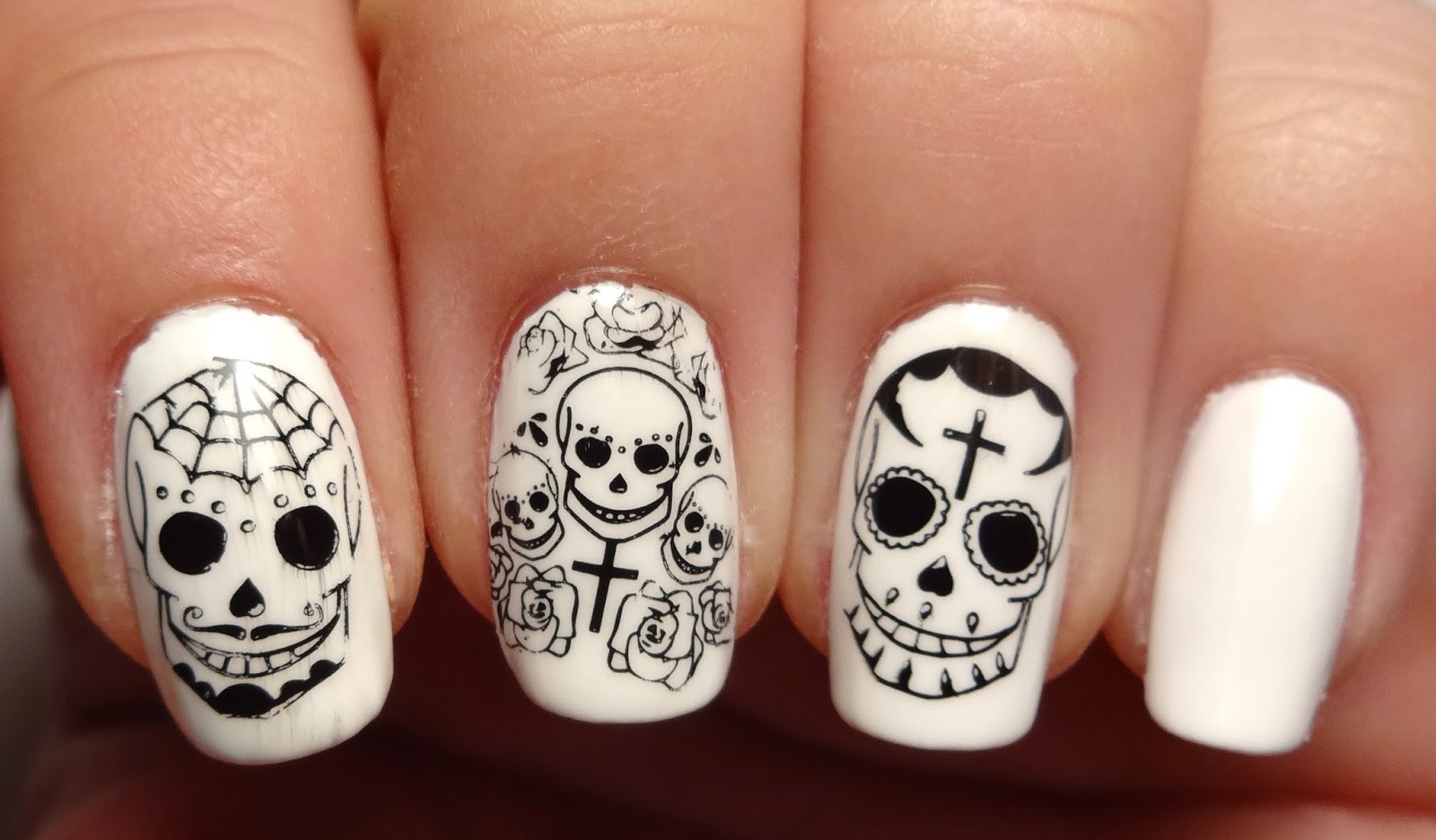 Lacquered Lawyer | Nail Art Blog: Dia De Los Muertos