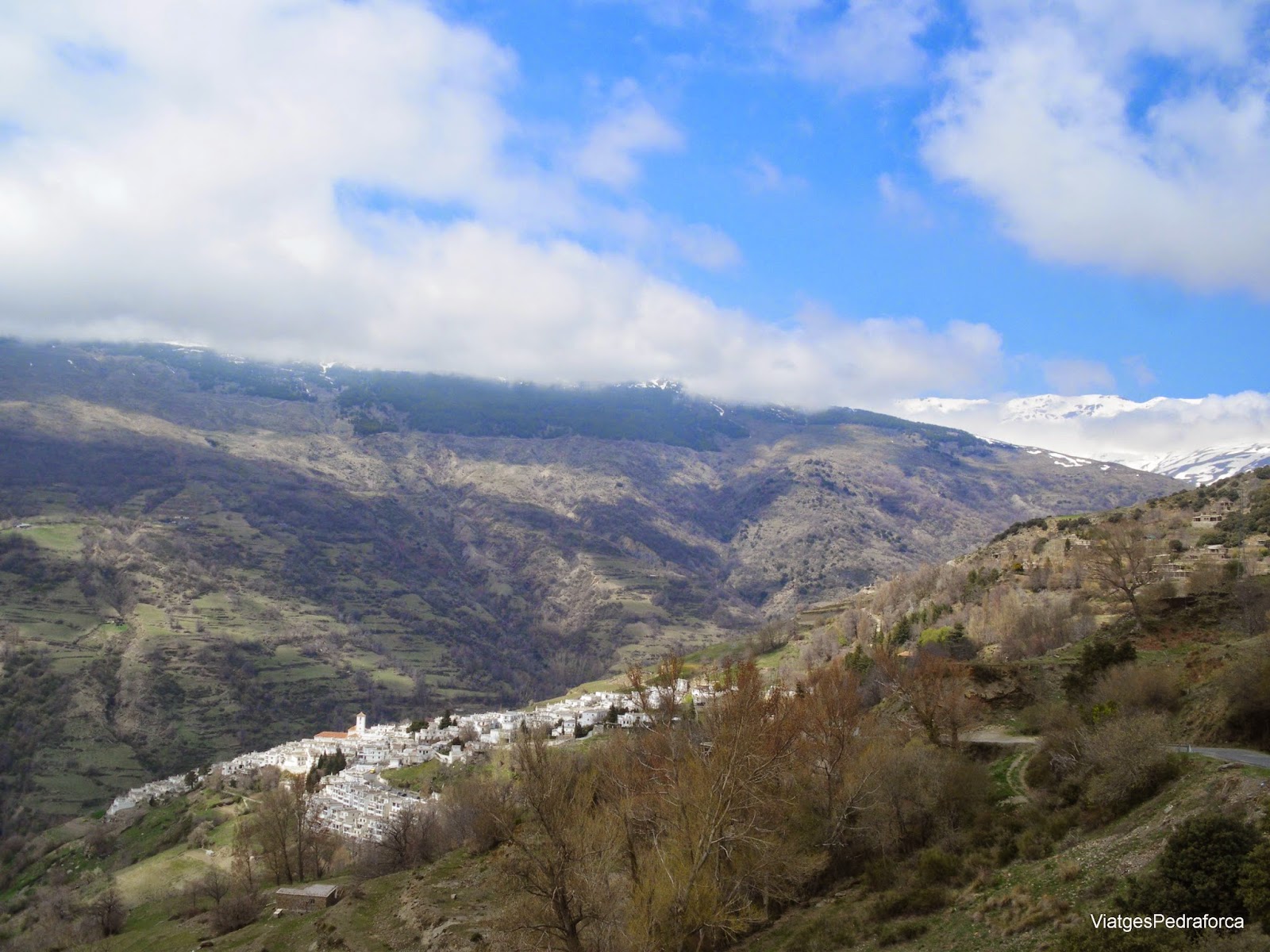 L'ALPUJARRA GRANADINA: LA VALL DEL RIU POQUEIRA (ANDALUSIA)