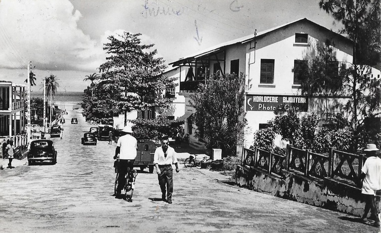 DESIGN DU GABON: Libreville during colonial period