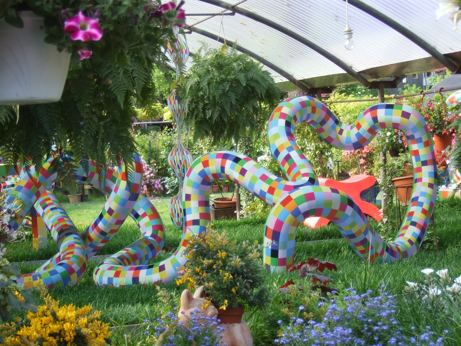 TRAVEL IN A GARDEN: The Garden of Bloom, Markus Benesch blooms at ...