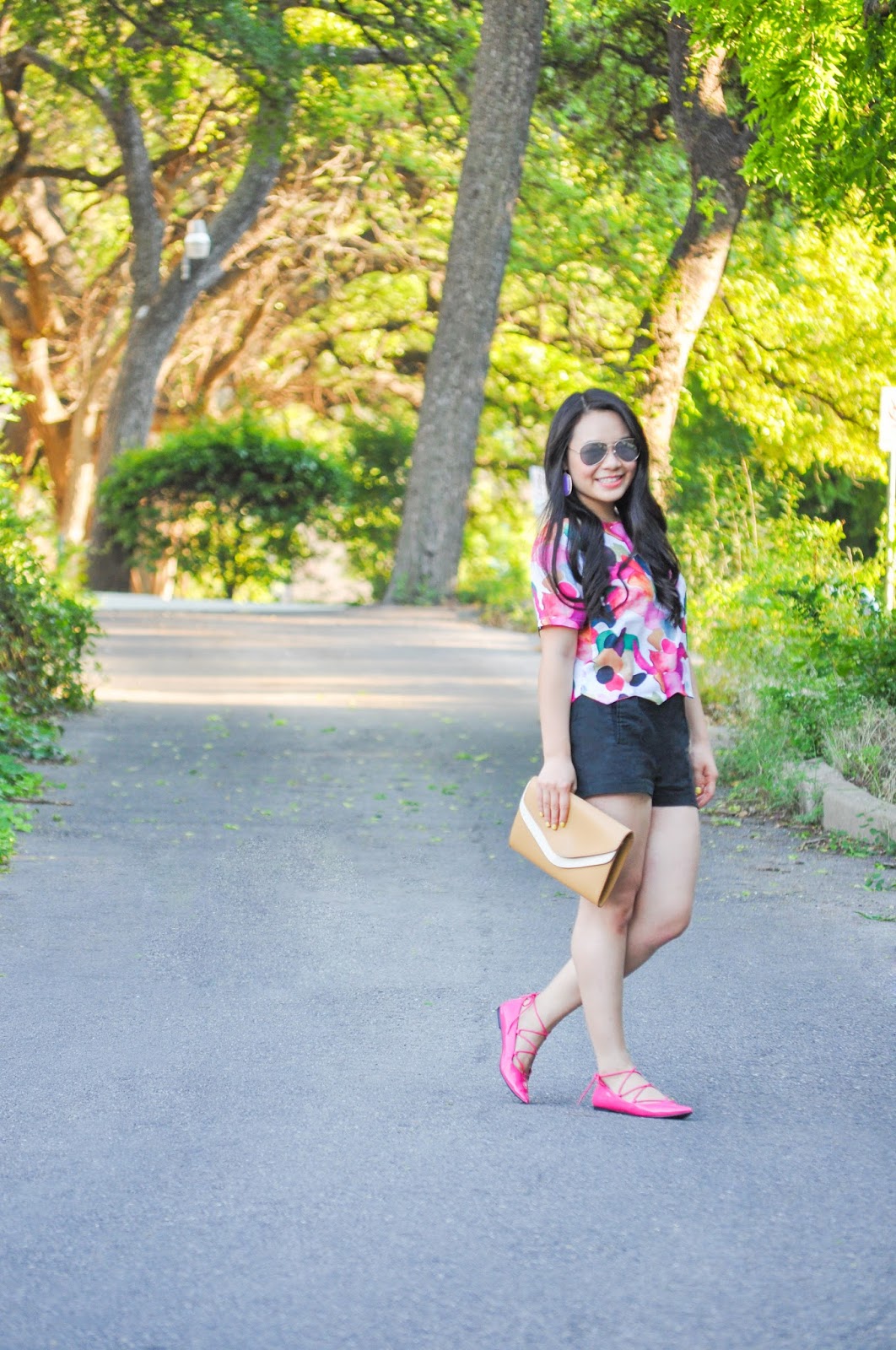 3 Reasons to Wear a Colorful Printed Top - The Bella Insider