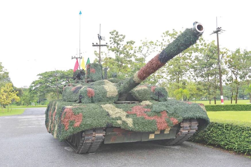 DEFENSE STUDIES: RTA Oplot-T Tank had Seen with the ConTrast Camouflage
