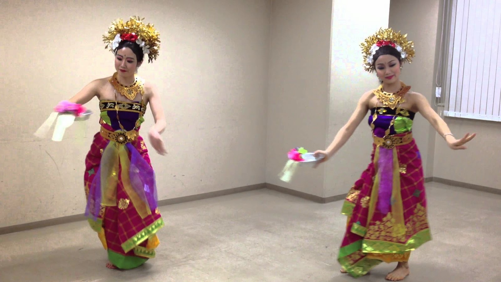 Sekar Jagat Is A Traditional Dance From Bali, INDONESIA | LAND TRADITIONAL