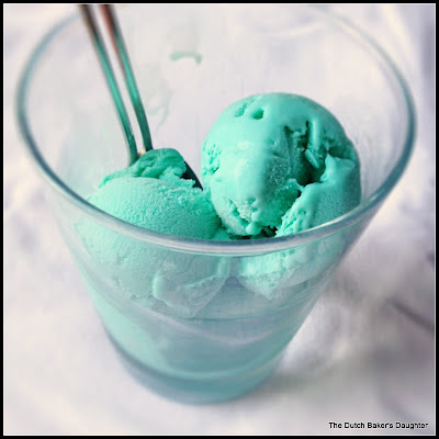 The Dutch Baker's Daughter: Blue Moon Ice Cream
