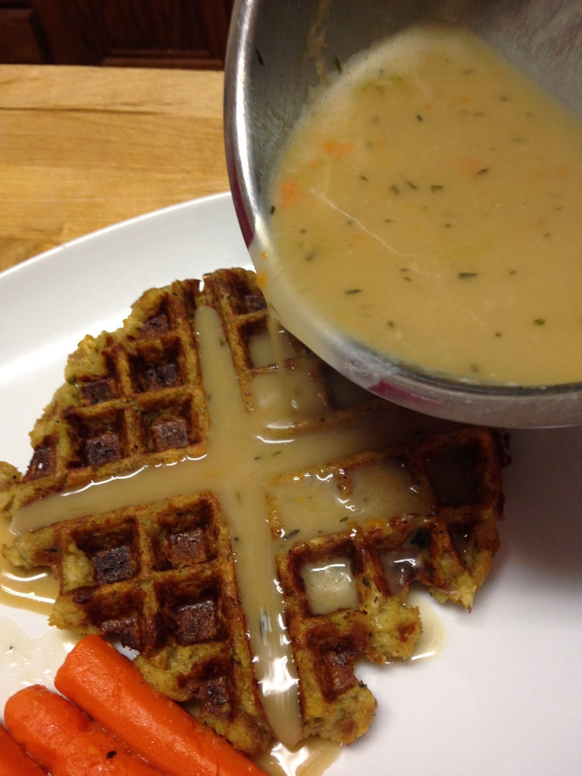 Tracy Cooks in Austin: TWO ideas here, First, Gravy. Then another ...