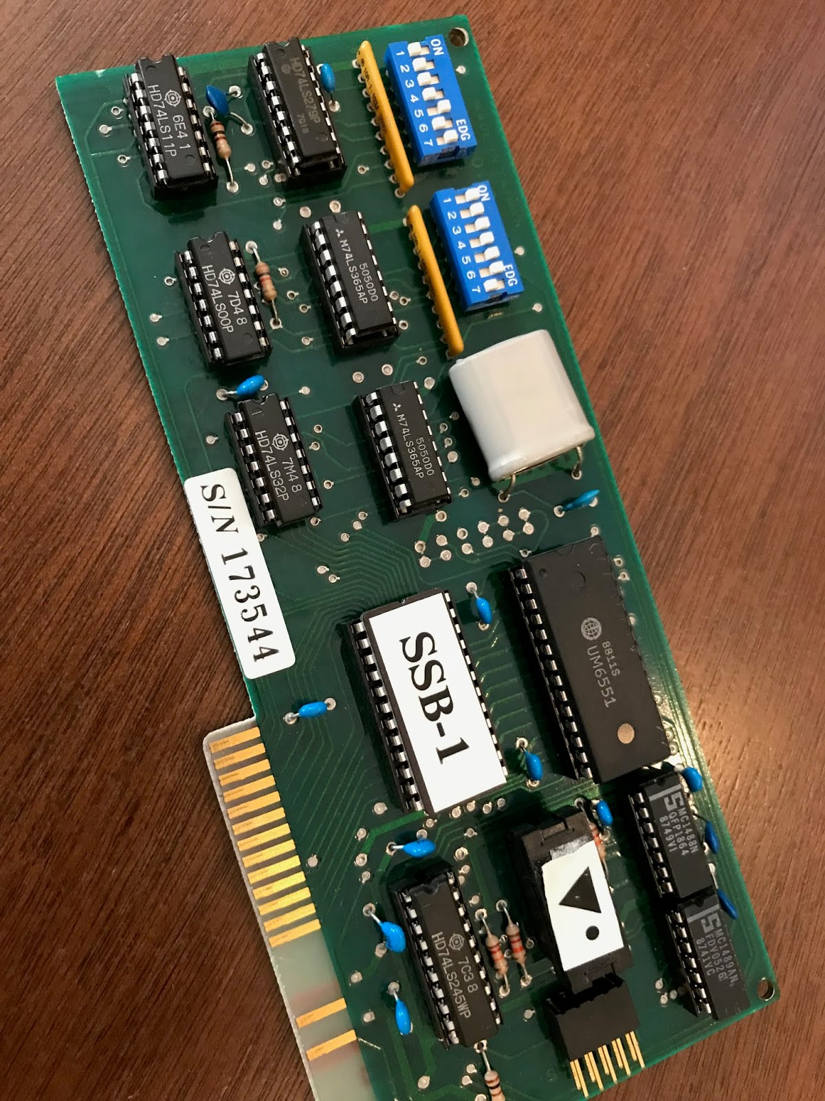 APPLE CRAPPLE: Using the Apple II as a 28C16 EEPROM Burner