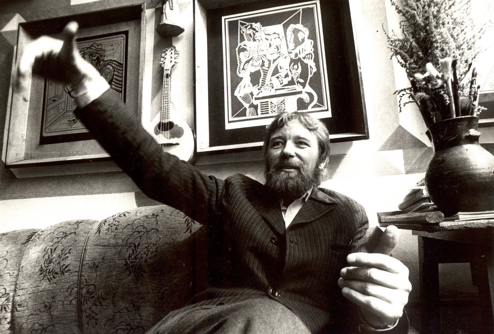 EDUARDAS JUCHNEVICIUS: VARIOUS PHOTOS