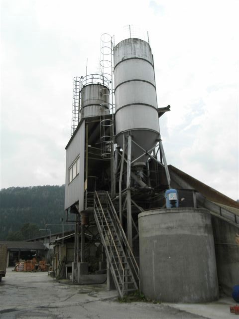 Statie de betoane Liebherr B40S 40m3/h second hand 63.900 Euro