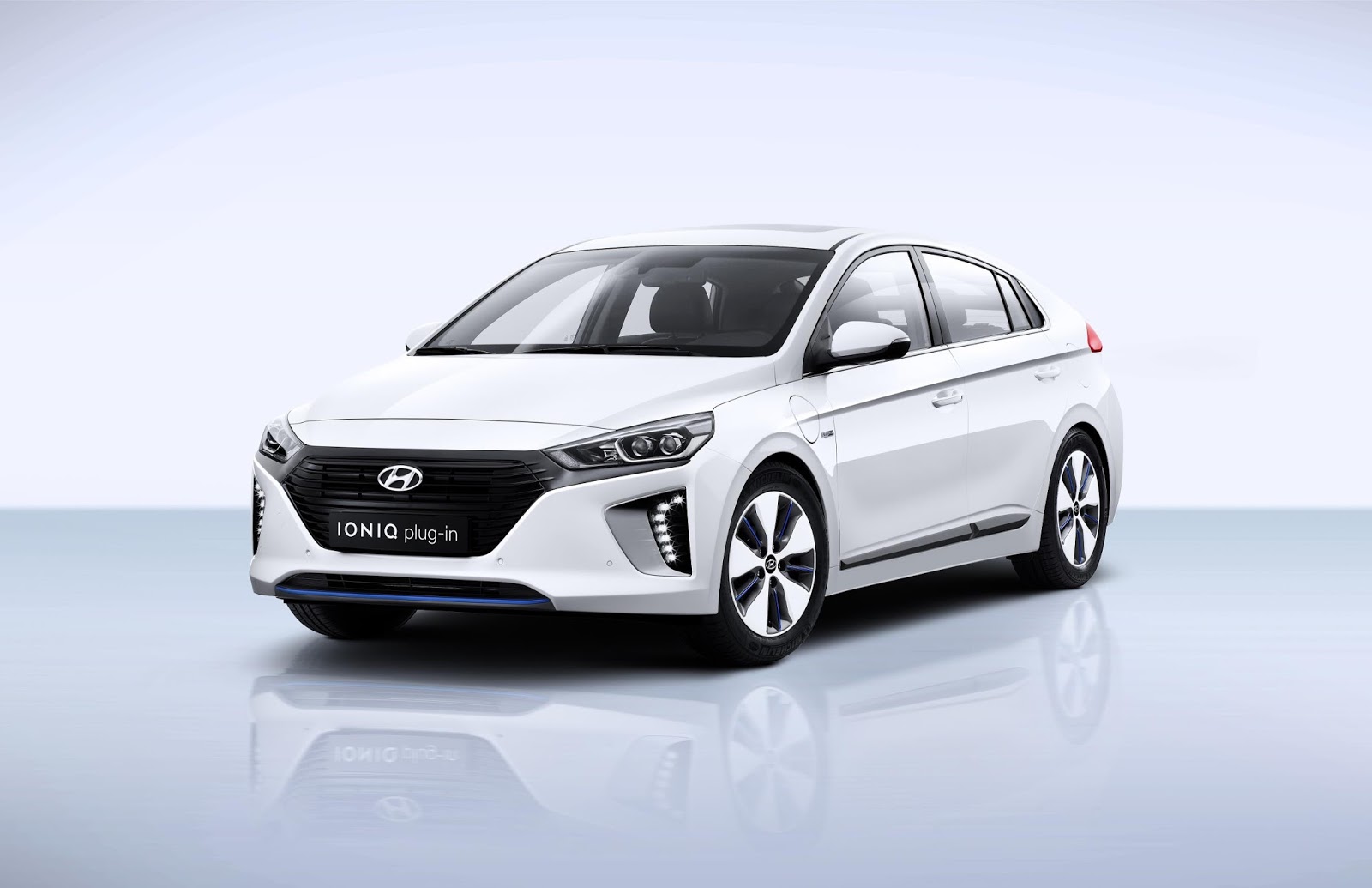The Motoring World: The All-New IONIQ is the world’s first car to offer ...