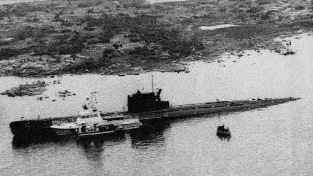 Lektures: Utbölingar, utklädnader och ubåtar.