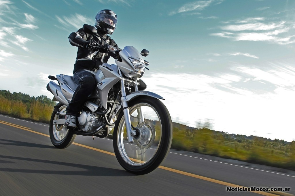 HONDA FALCON NX - 400