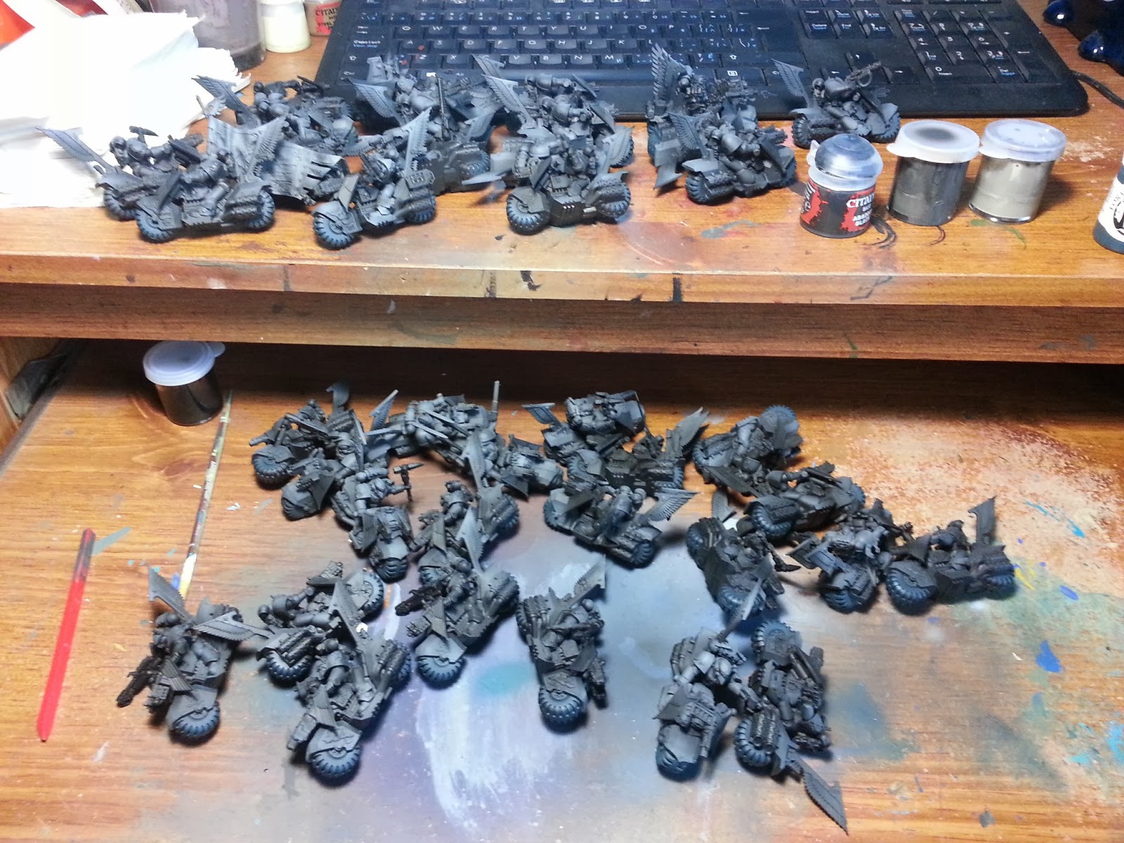 Hellfire Painting Brings us a Ravenwing Painting Tutorial!