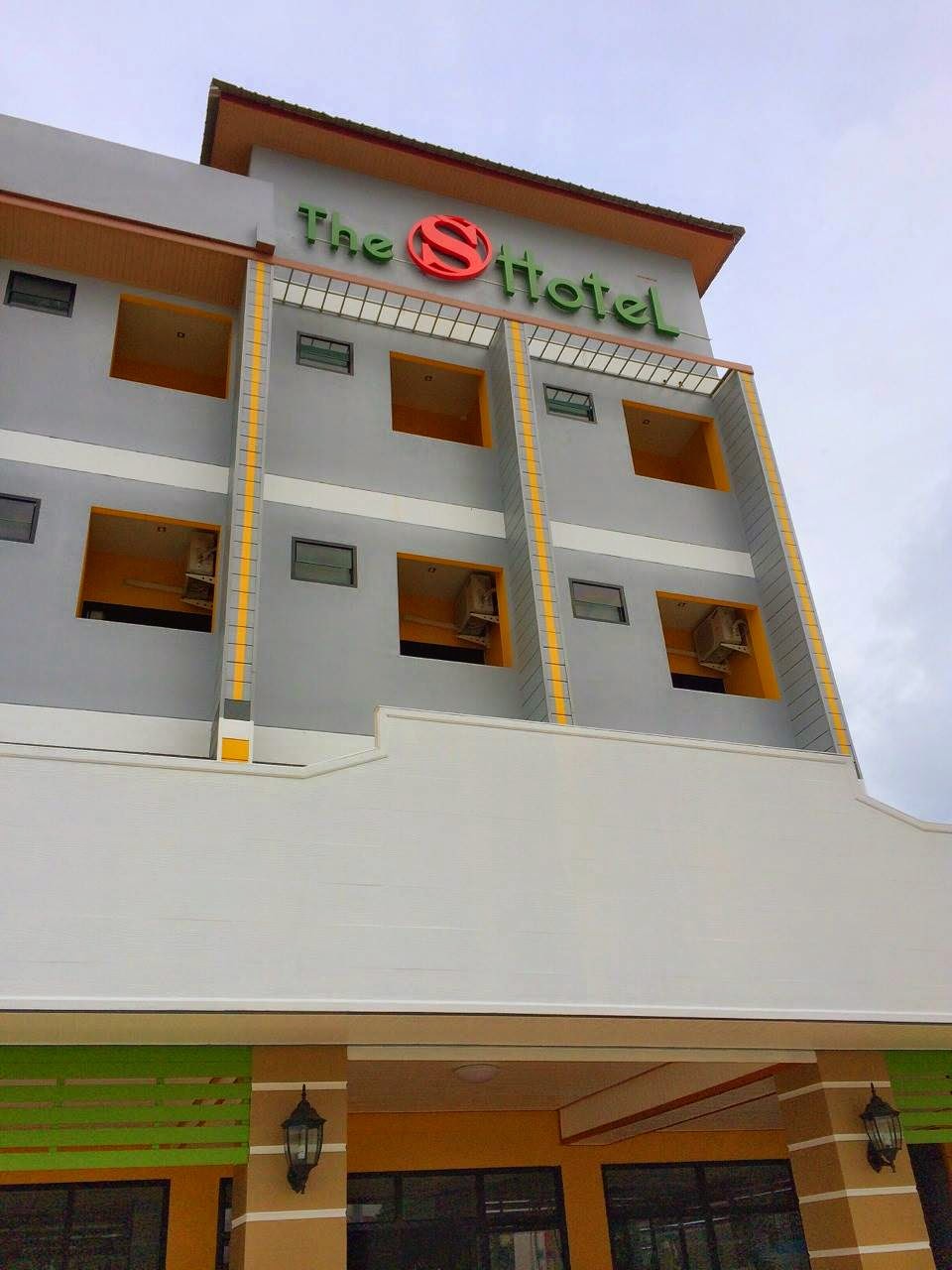 The S hotel: ติดต่อเรา