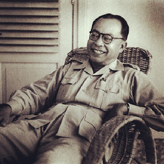 Biografi Dr.(H.C.) Drs. H. Mohammad Hatta ~ ekiriszki