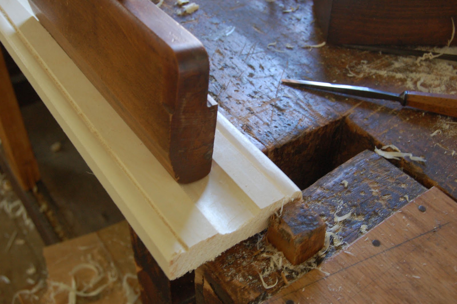 The Old House Blog: Making Molding the Old-Fashioned Way