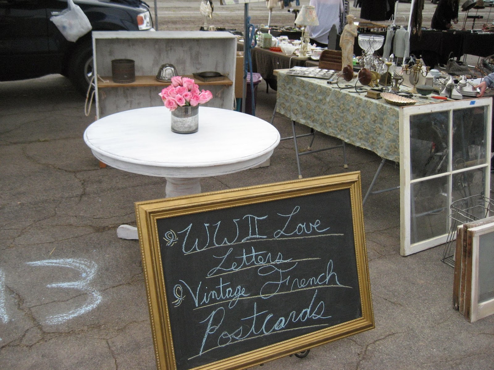 Ca Va: Je vois la vie en rose @The Irvine Antique Market