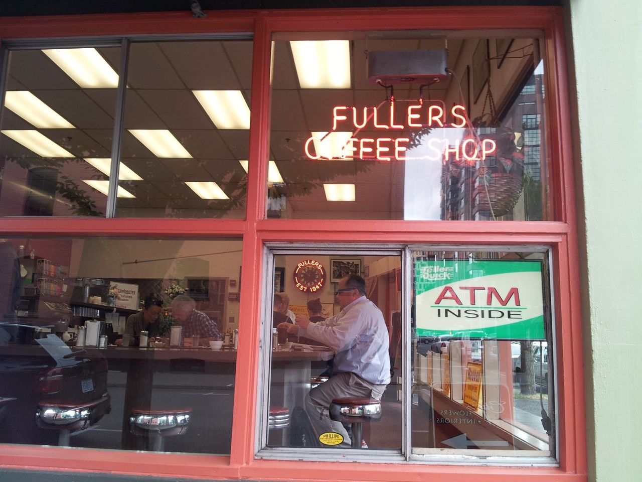 South Waterfront blog: Grimm Ep220 "Kiss of the Muse" Portland filming ...