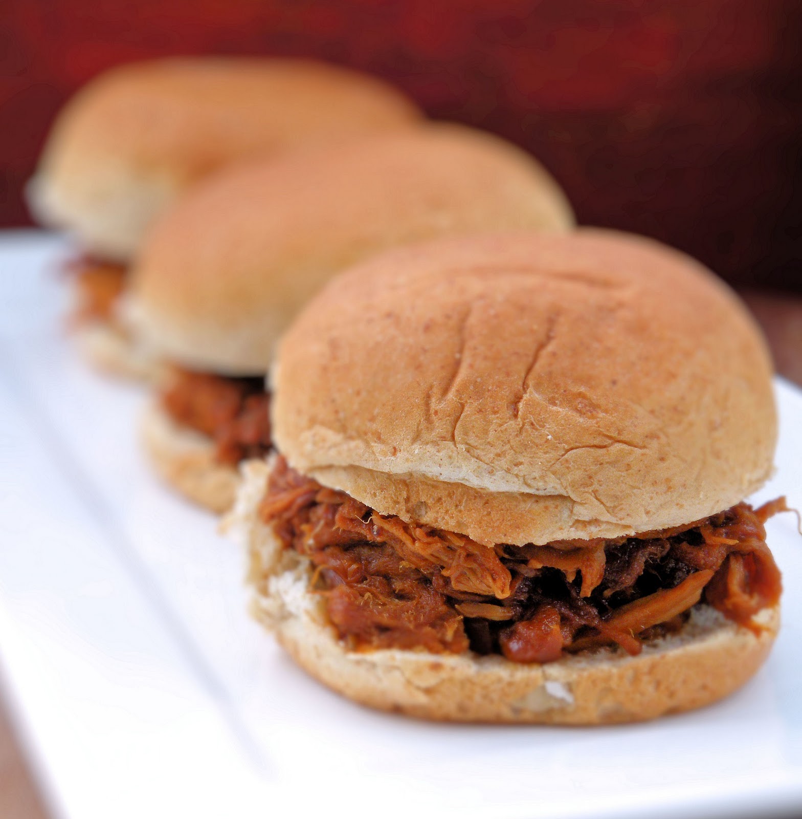 Vittles And Bits Slow Cooker Pulled Pork Sliders vittles-and-bits-slow-cooker-pulled-pork-sliders