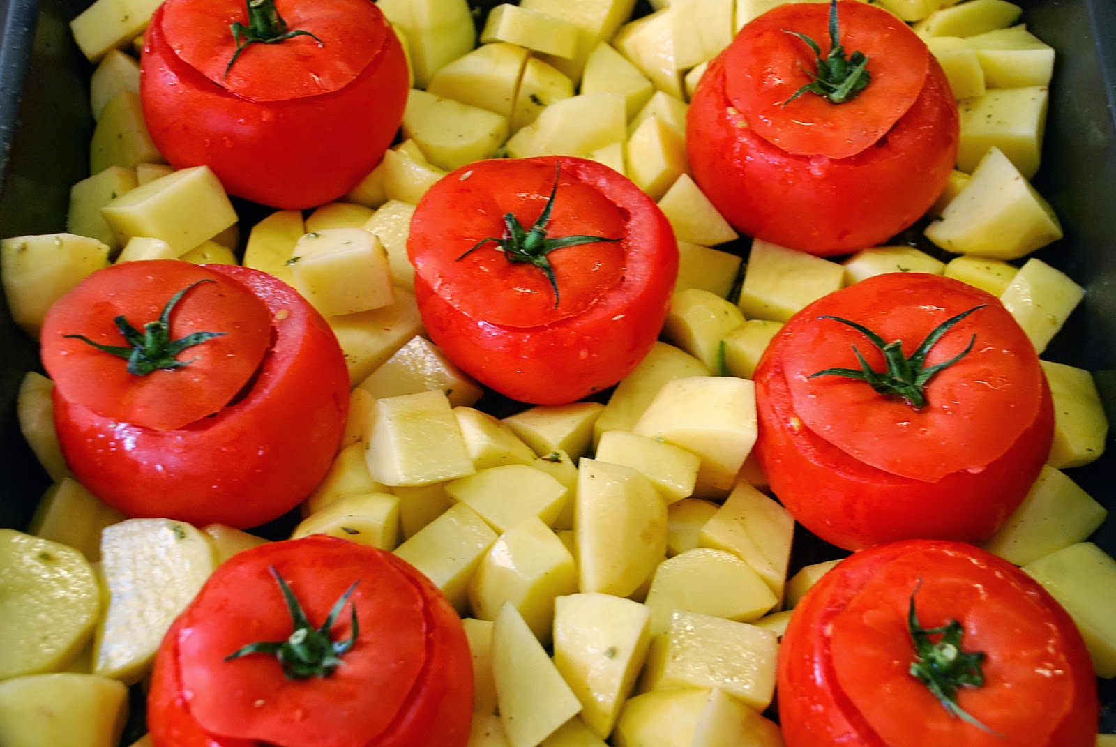 Cooking District: Pomodori con riso e patate al forno