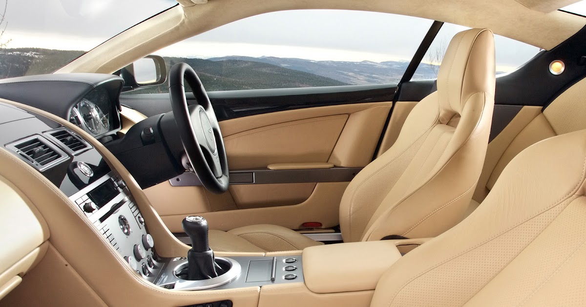 Toyota Alphard Ah30 - tripletlesstriplet