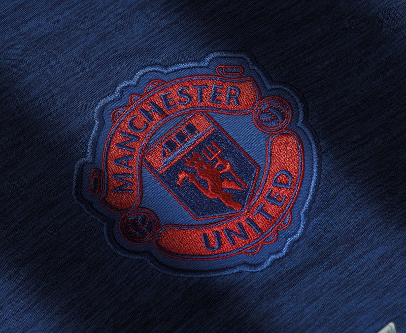 Football stuffs: Manchester United 2016/17 soccer jersey