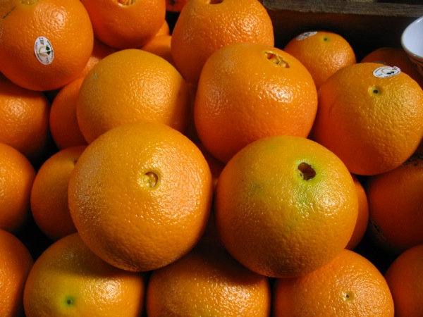 Green Gourmet Giraffe: NCR Oranges history, trivia and a salad
