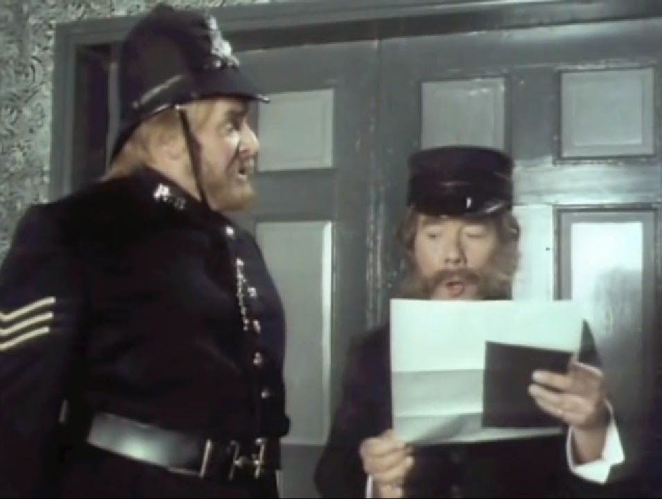 Wyrd Britain: The Phantom Raspberry Blower Of Old London Town