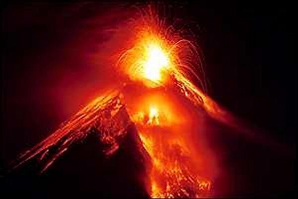 Dreamrose: BULKANG MAYON-(MAYON VOLCANO)