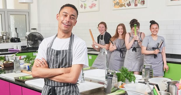 How To Cook: Rapper's Delight: How Musician Loyle Carner Is Teaching ...