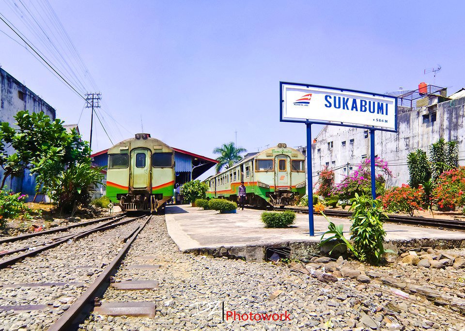 SUKABUMI: Kota dan Kabupaten Sukabumi
