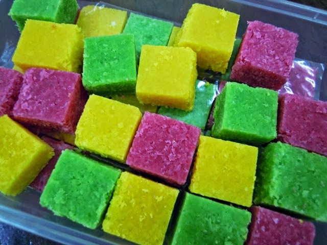 Chef Obie Kelas Masakan 1001 Info & Resepi: Resepi Kuih Dan Biskut Raya ...