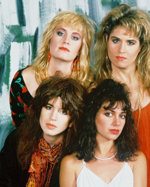30 Fascinating Photos of The Bangles in All Their '80s Glory ~ Vintage ...