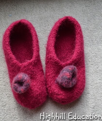 Highhill Homeschool: Free Felted Slipper Pattern