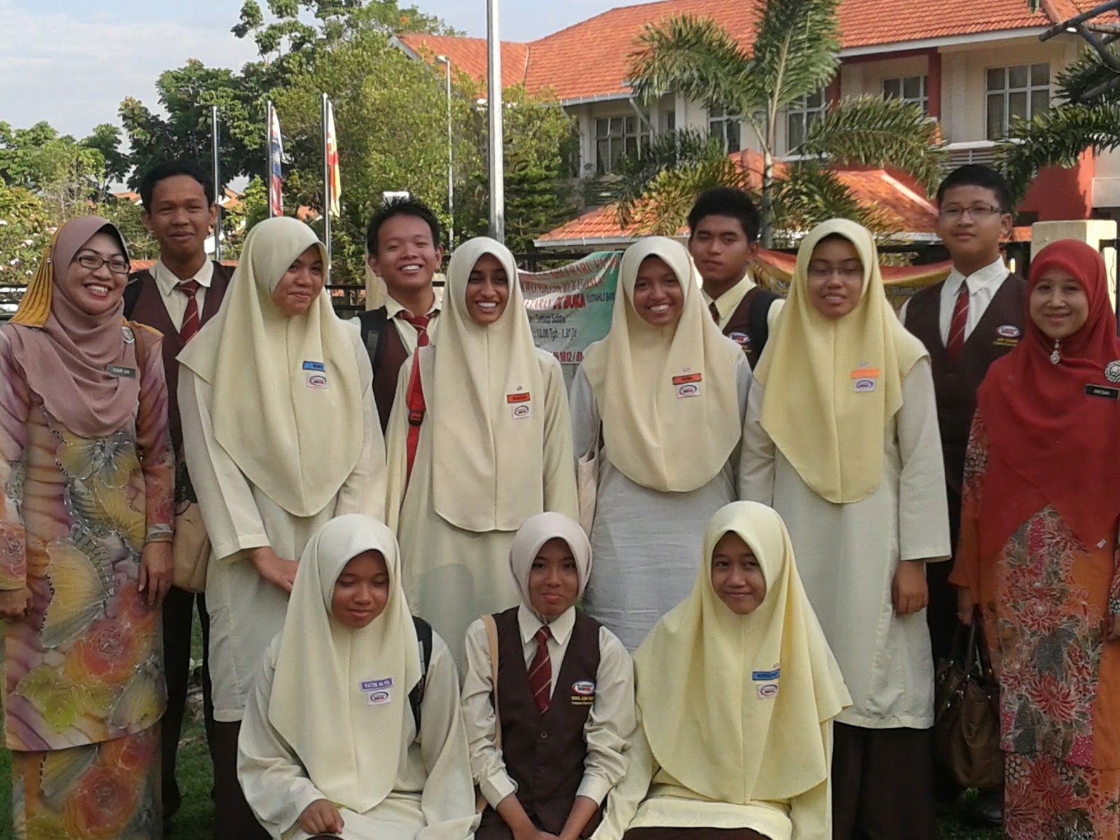 Pusat Sumber SMK Shahbandaraya: Pertandingan Memasak di SK Bukit Rimau