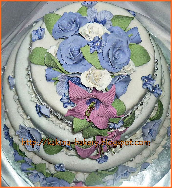 Kakina Sweet Bakery Penang: Kek Kahwin ..........Dari Miza Taiping Perak