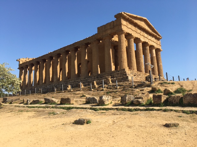 Dos palabras... sobre el templo de Zeus Olímpico en Agrigento. - El ...