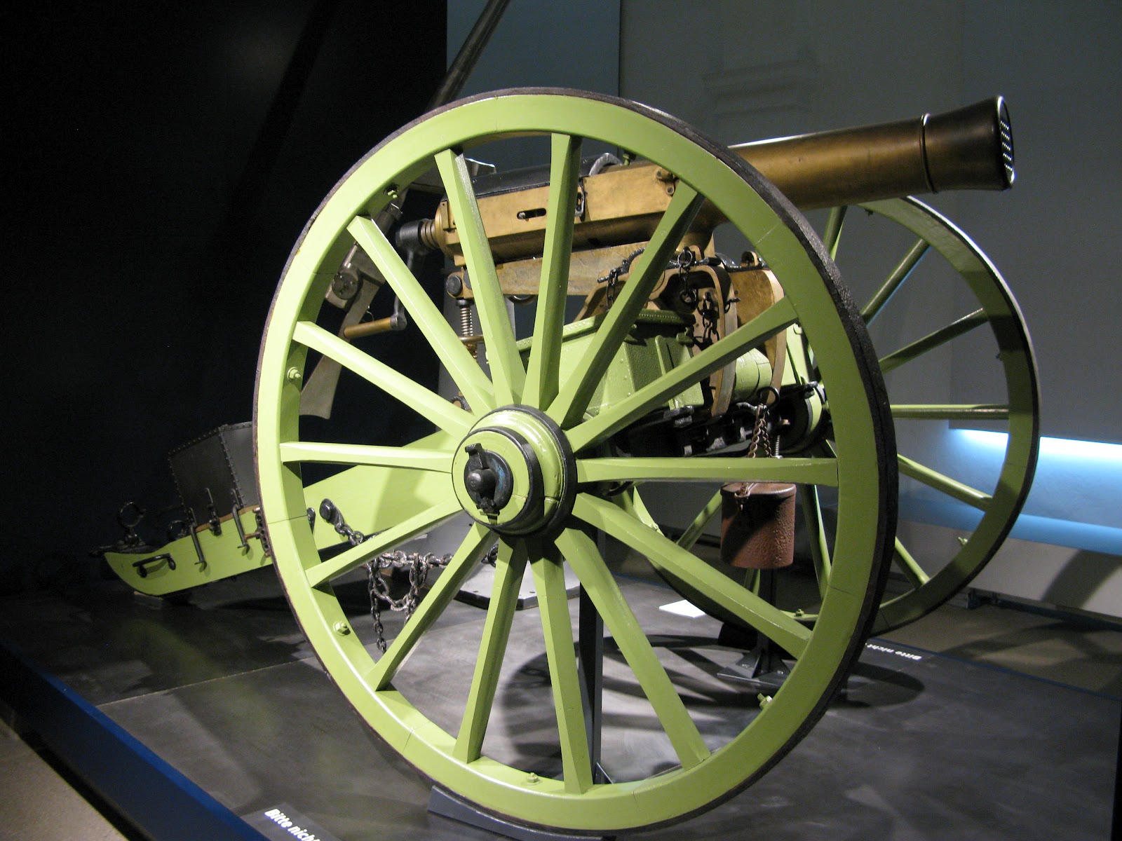 VaubanToMaginot: Reffye Mitrailleuse, Dresden Museum