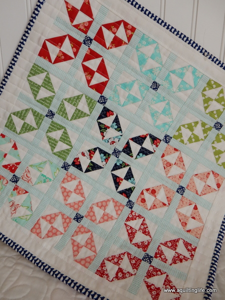 Mini Hope Chest Quilt Parade - A Quilting Life