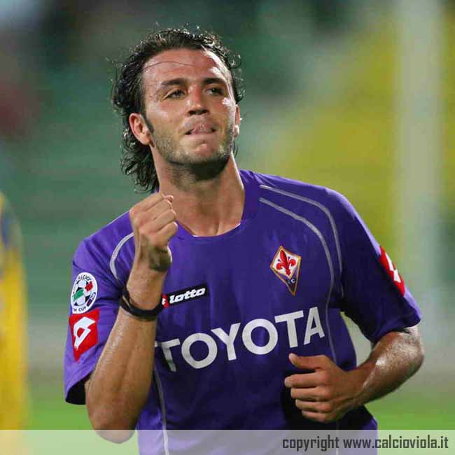 Giampaolo Pazzini athlete football wallpapers ~ Sports Legends Wallpaper