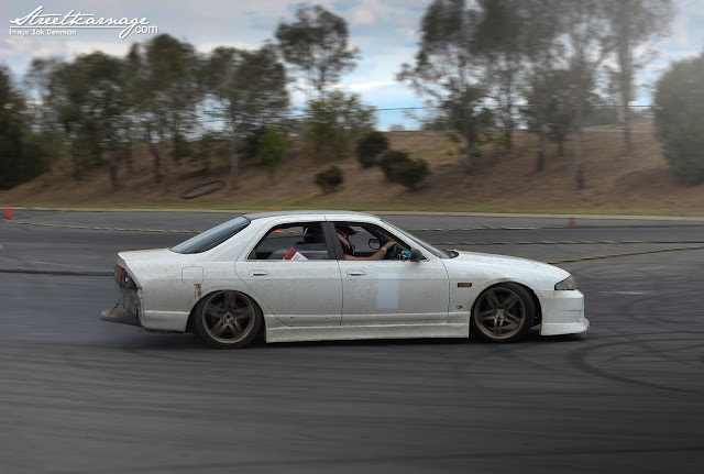 Streetkarnage Archives: GUILTY R33 4 DOOR @ MATSURI
