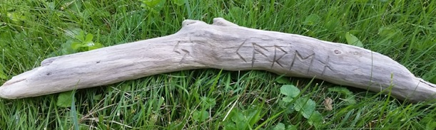 The Wonder of Runes: Runes 401 - Rune Rituals - A Simple Blessing