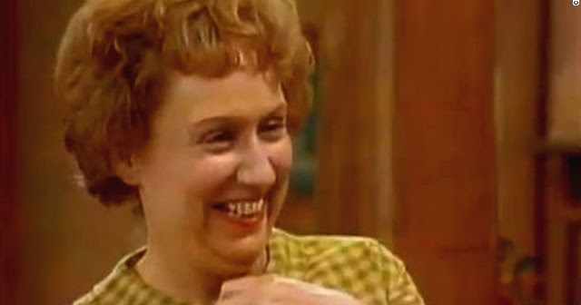 kenneth in the (212): RIP: Jean Stapleton Dies at 90