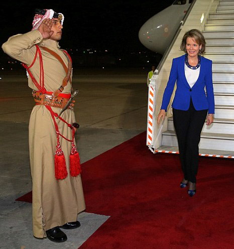 Royal Family Around the World: Humanitarian visit of Queen Mathilde to ...