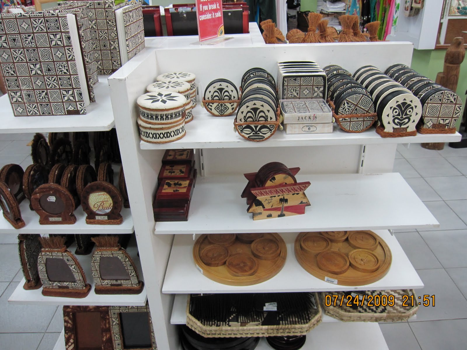 The Fijian Experience: Fijian Handicrafts