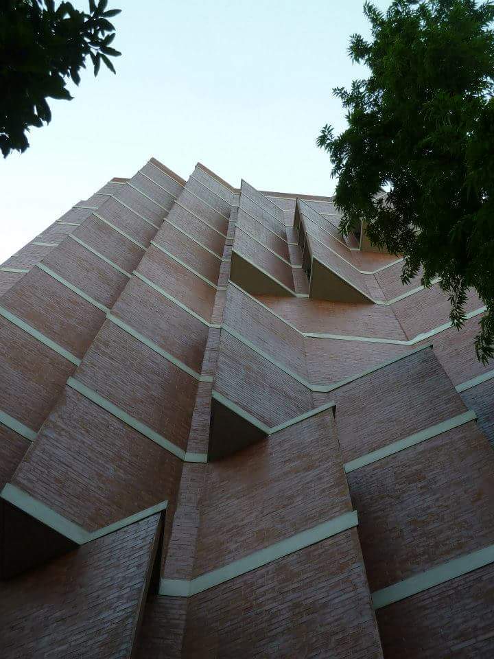 Comfort Reverie Banani by MTA