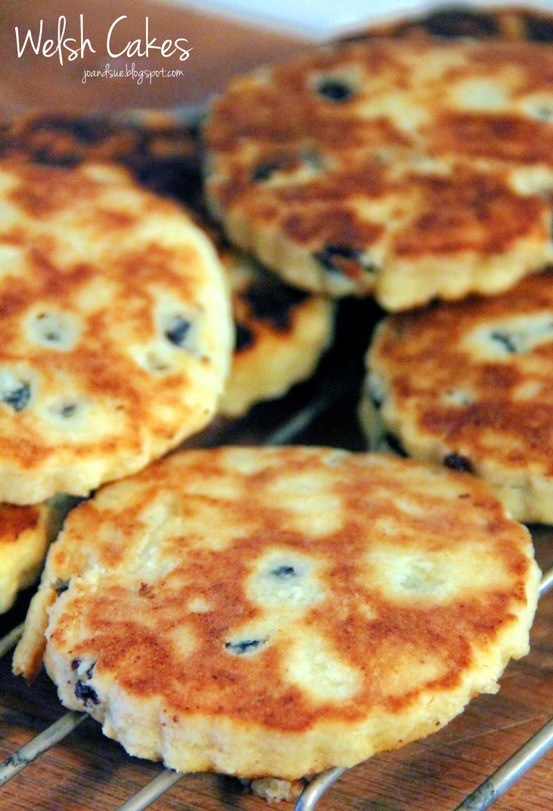 Jo and Sue: Welsh Cakes