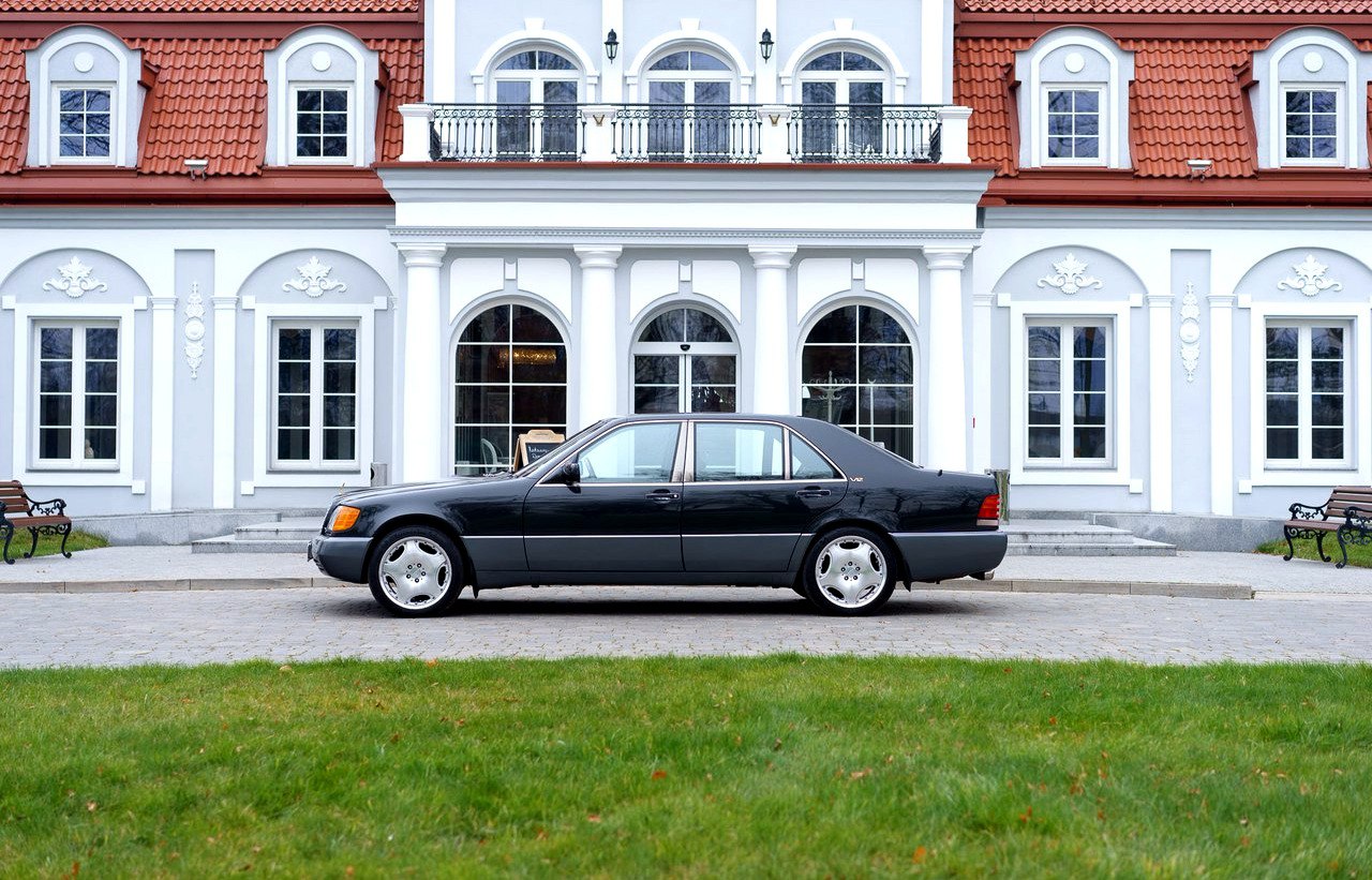 Mostbook: Mercedes Benz 600 SEL AMG W140