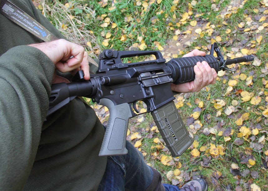 Feuerkampf und Taktik: Pre-Combat Check