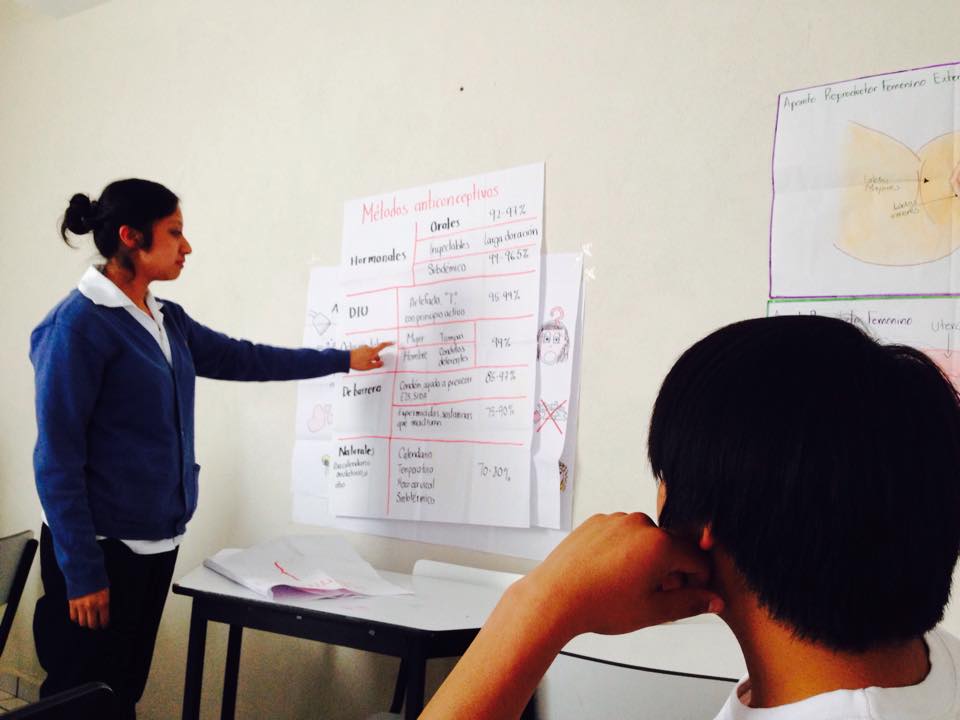 Primero los compas UATx: Dando plática a nuestra persona de cuidado