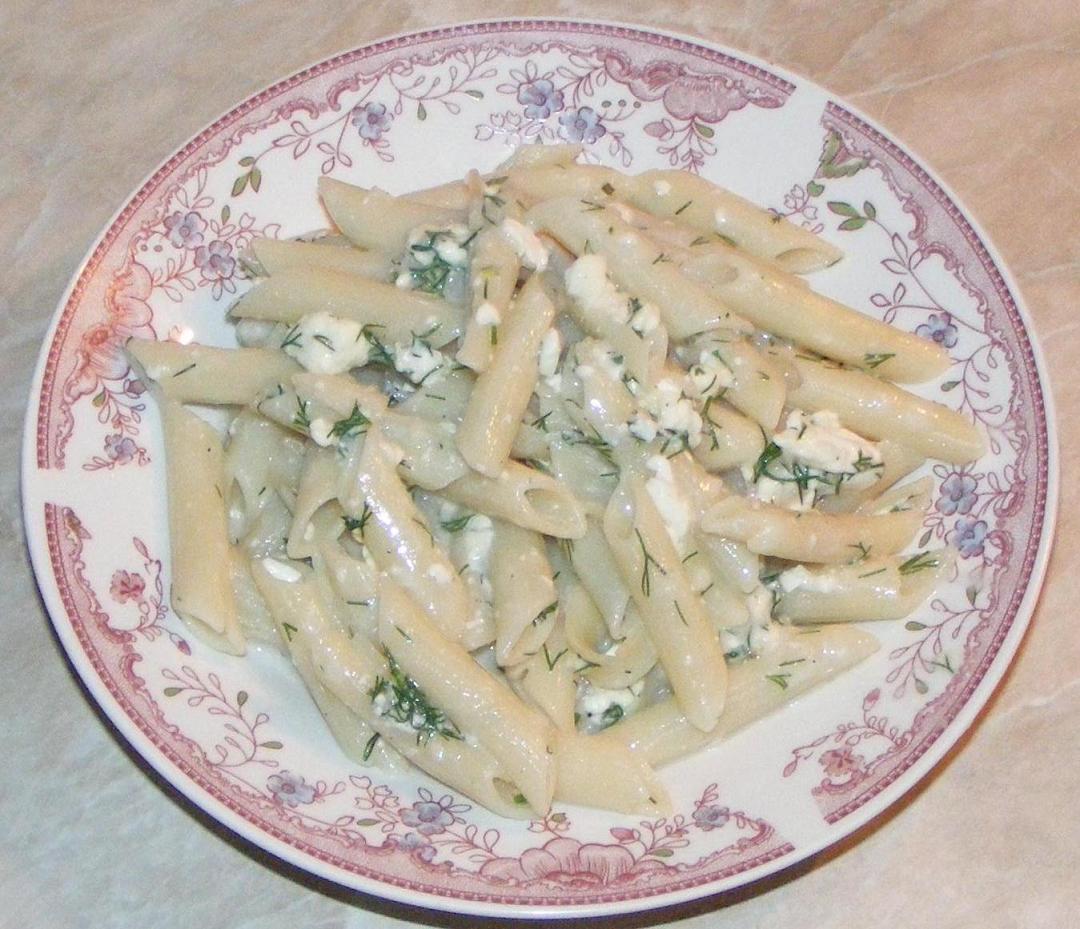 Paste cu sos de iaurt Retete de paste cu sos alb | Preparatedevis.ro